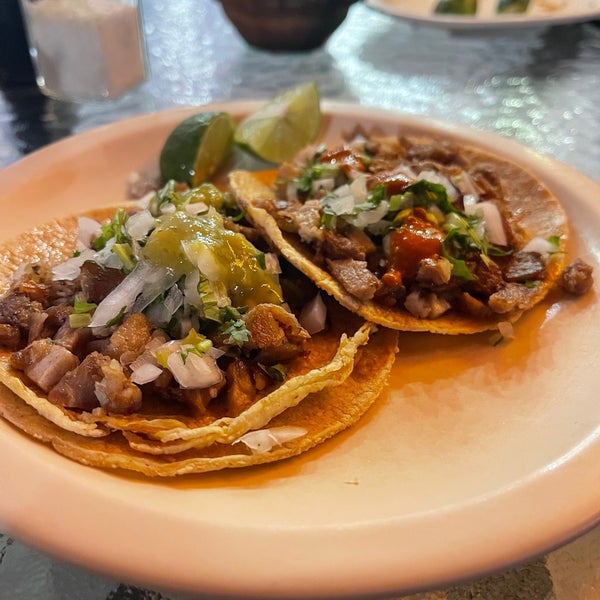 Entre Compas - Boulevard Valle Dorado #71