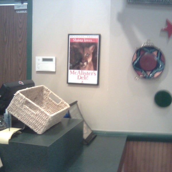 Barnes & Noble @ University of Houston - College Bookstore