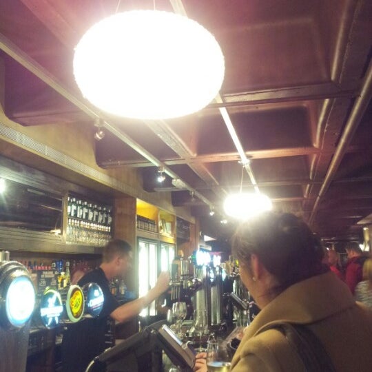 The Fall Well (Wetherspoon) - Pub in Central Liverpool