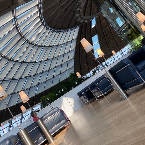 Skyview EuroAirport Lounge - Airport Lounge in Saint-Louis