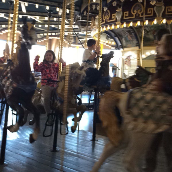 Photos at Giggleberry Fair - 8 tips from 867 visitors