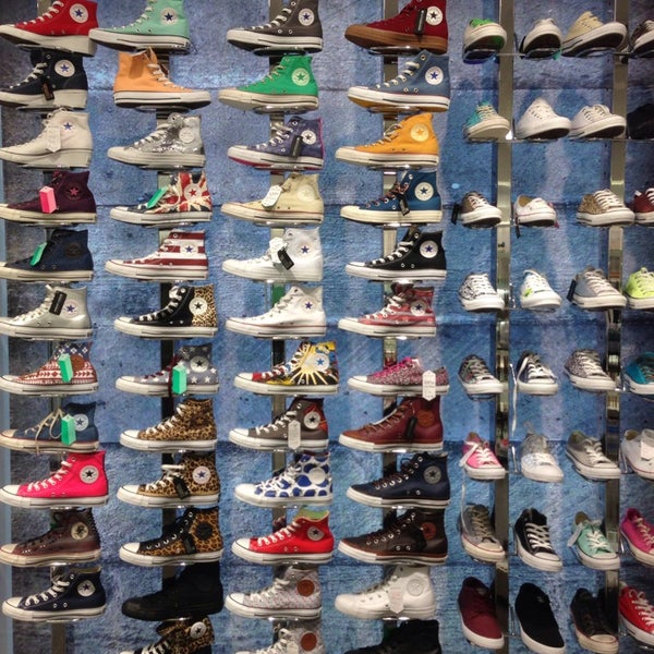 Office London - Shoe Store in Düsseldorf