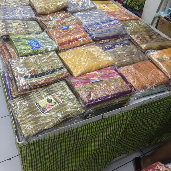 Cening Bagus, Oleh-Oleh Khas Bali - Art Gallery in Bali