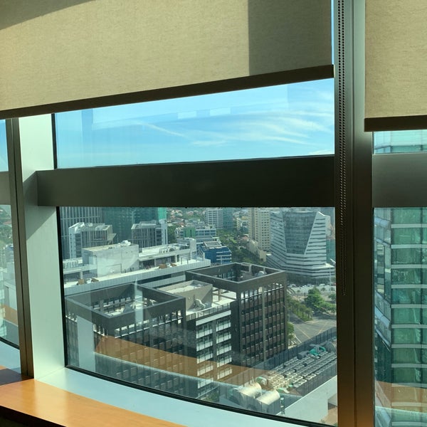 Insular Life Corporate Centre - 5 tips