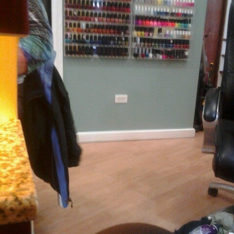 Cici Nails - Nail Salon in Lakeview