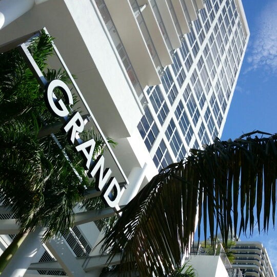Grand Beach Hotel - Ocean Front - 80 tips from 3236 visitors