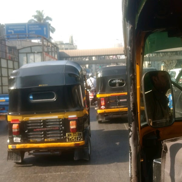 IIT Main Gate - Bus Station in Mumbai