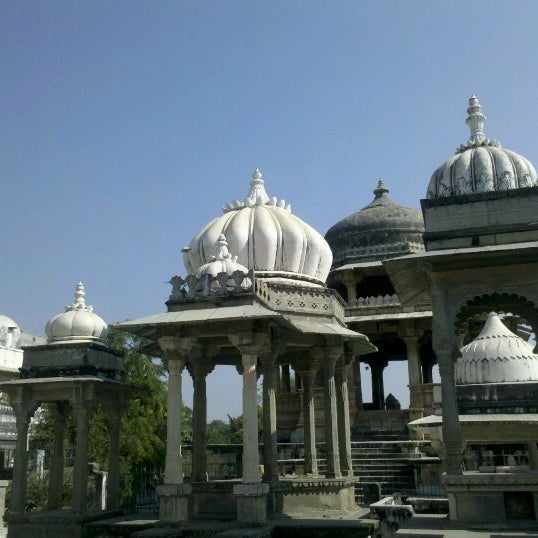 Ahar Cenotaphs - Ahar Village Road