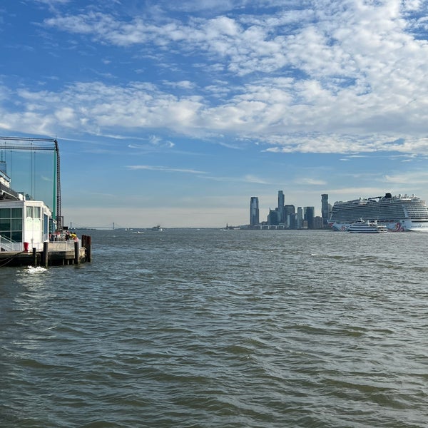 Pier 62 - Hudson River Park - Chelsea - West Side Hwy