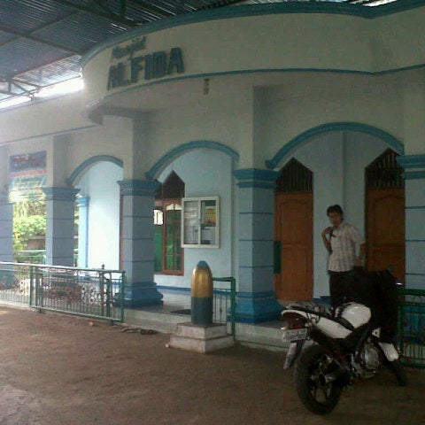 Masjid Al-Fida - Mosque in Makasar