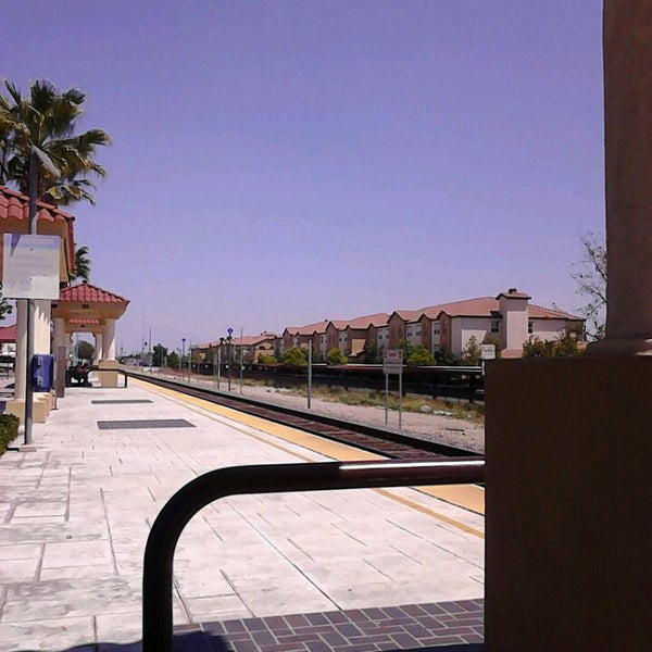 Metrolink Fontana Station - Downtown Fontana - 16777 Orange Way
