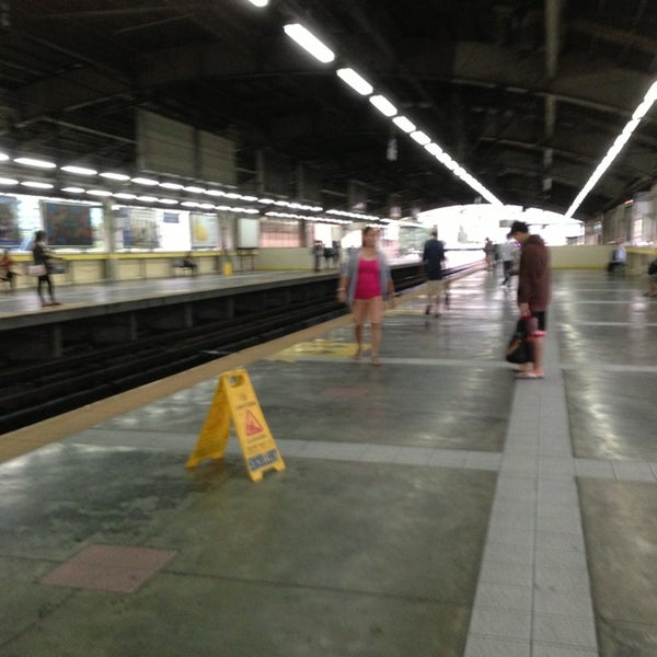 Photos at MRT3 - Araneta Center-Cubao Station - Metro Station in Quezon ...