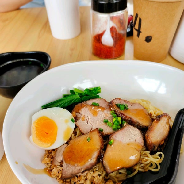 Moo-P (Now Closed) - Noodle Restaurant