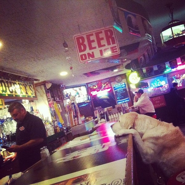 Duffy's Tavern - Bar