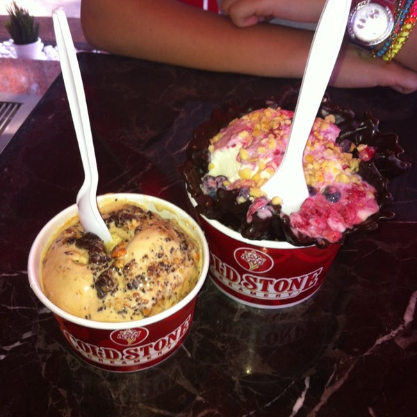 Photos at Cold Stone Creamery - Ice Cream Shop in Ortaköy