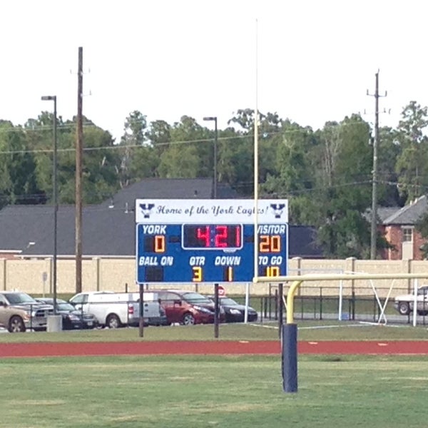 York Junior High School - 3 tips from 115 visitors