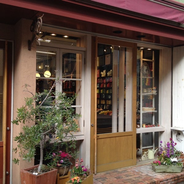 TEORIYA - Hobby Store in Osaka