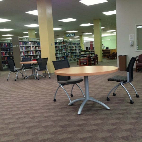 MCG Library - College Library in Augusta