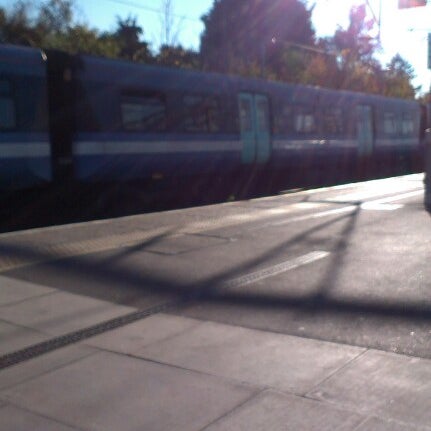 Chingford Railway Station (CHI) - Chingford, Greater London