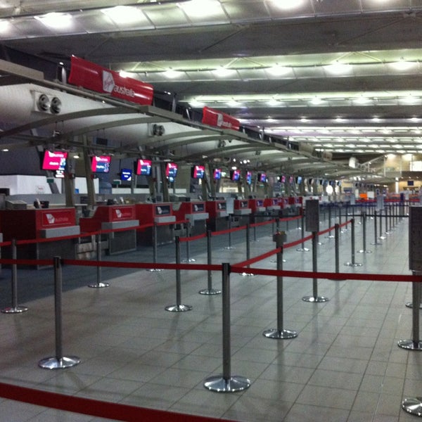 Virgin Australia Check-in - Mascot, NSW