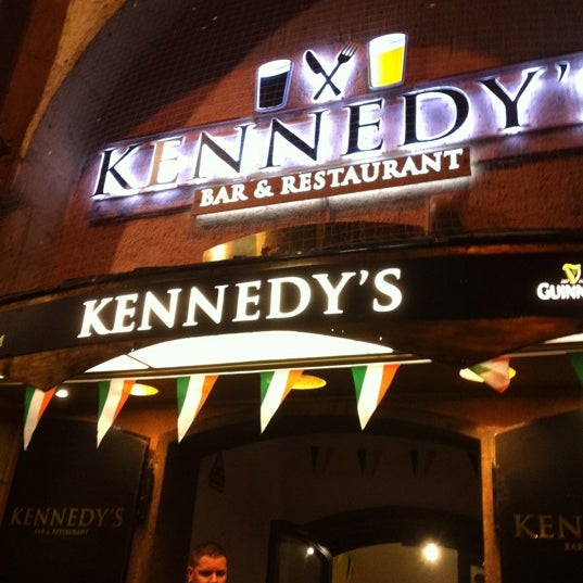 Kennedy's Irish Bar & Restaurant - Irish Pub in Hackenviertel
