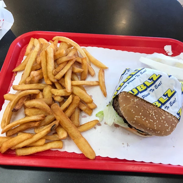 Doublz - Burger Joint in Whittier