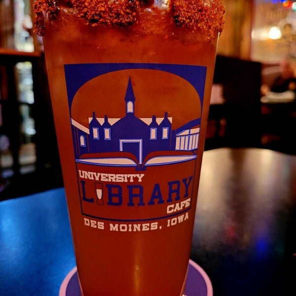 University Library Cafe - Bar in Des Moines