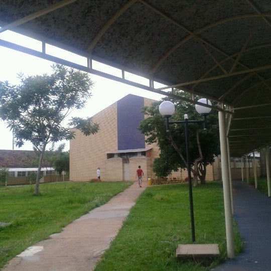 UEM Campus Umuarama - College Library