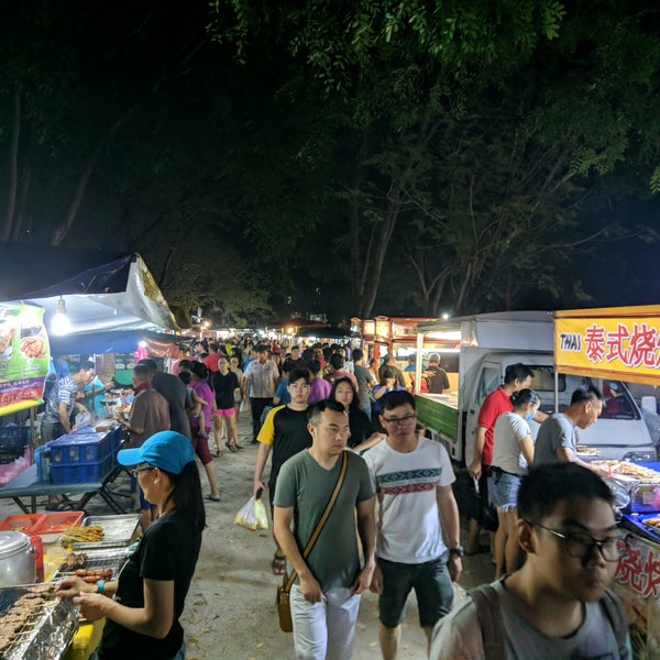 Farlim Wednesday Night Flea Market (Pasar Malam) - Flea Market in Farlim