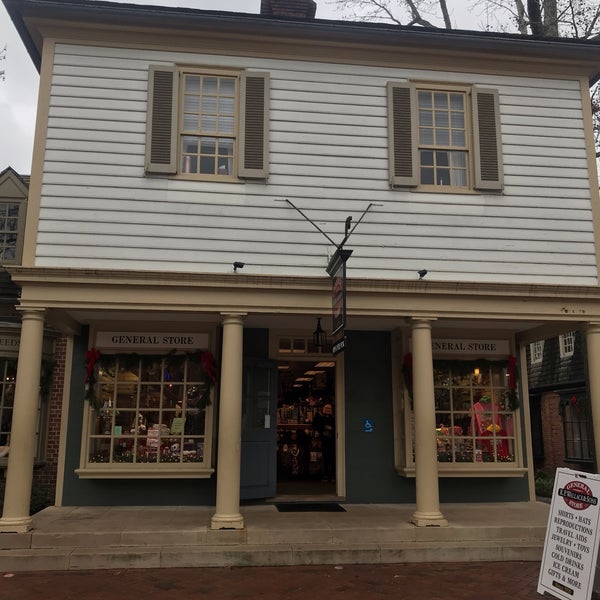 R.P. Wallace & Sons General Store - Gift Shop in Williamsburg