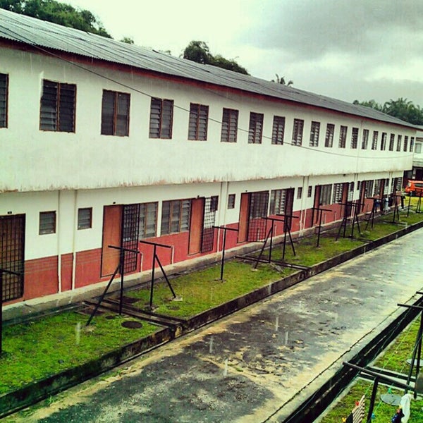 Kolej Kediaman Perwira UTHM - College Residence Hall in Batu Pahat