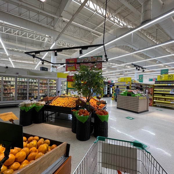 Tesco Lotus Extra (เทสโก้ โลตัส เอ็กซ์ตร้า) - Big Box Store in Khlong Toei