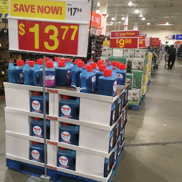 Photos at Walmart Supercentre - Renfrew-Collingwood - 31 tips from 2190 ...