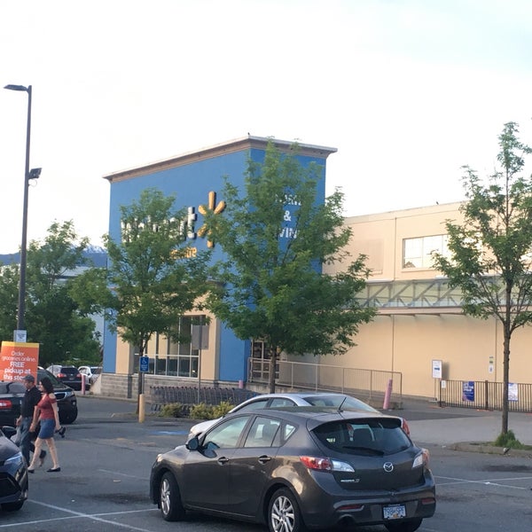 Photos at Walmart Supercentre - Renfrew-Collingwood - 31 tips from 2190 ...