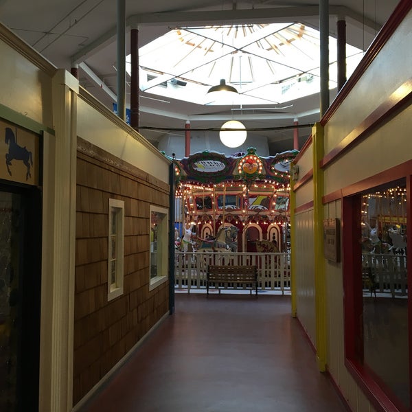 Photos at Seaside Carousel Mall - Shopping Mall