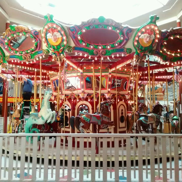 Photos at Seaside Carousel Mall - Shopping Mall