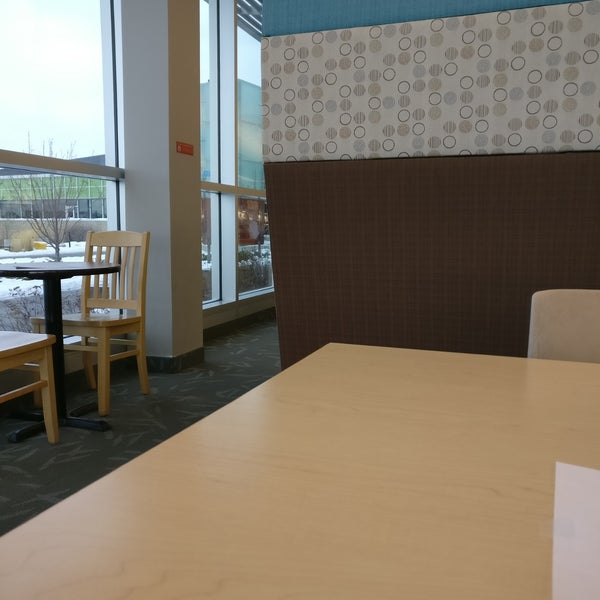 Saddletowne Library - Library in Martindale