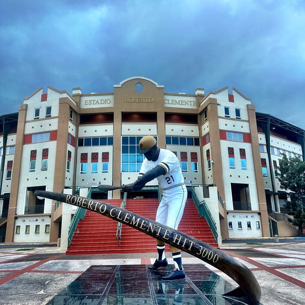 Estadio Roberto Clemente Walker - Baseball Stadium