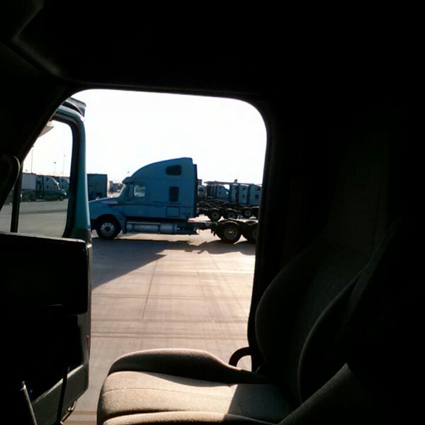 Gordon Trucking Inc - Parking in Lathrop