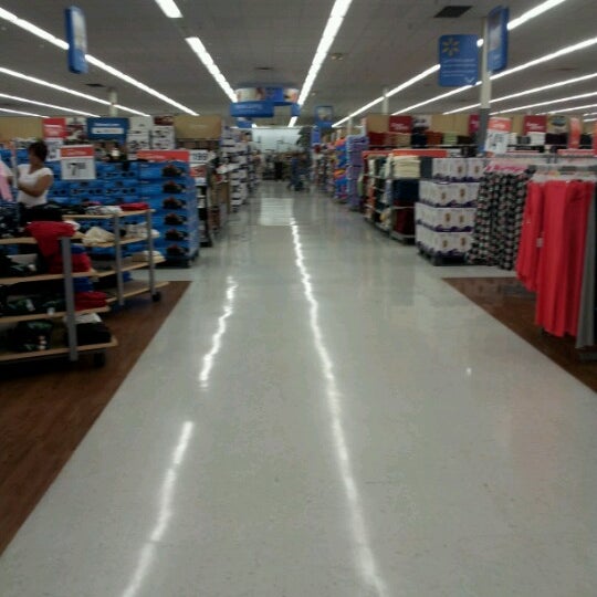Walmart Supercenter - 7101 Gateway Blvd W