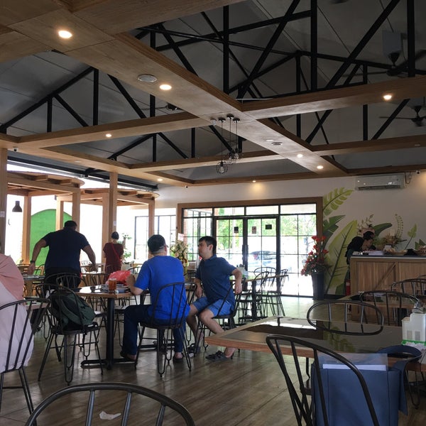 Bandar Tuna Makassar - Jl. Nusantara