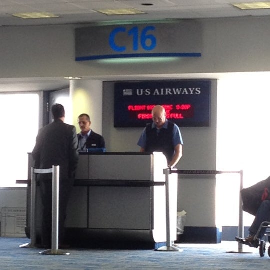 Gate C16 - Airport Gate