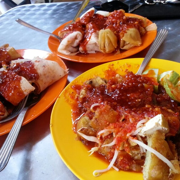 Popia Kuala Kangsar Stadium Paroi - Stadium Tuanku Abdul Rahman Paroi