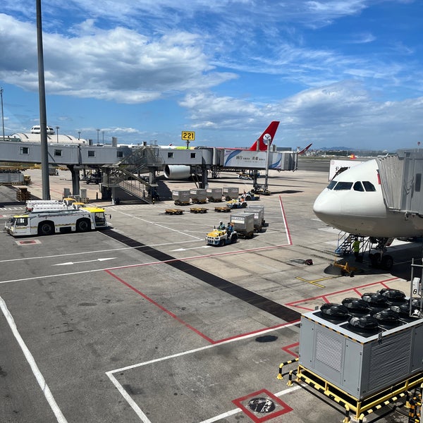 T2 Beijing Capital Int'l Airport 二号航站楼 | PEK - Airport Terminal in Beijing