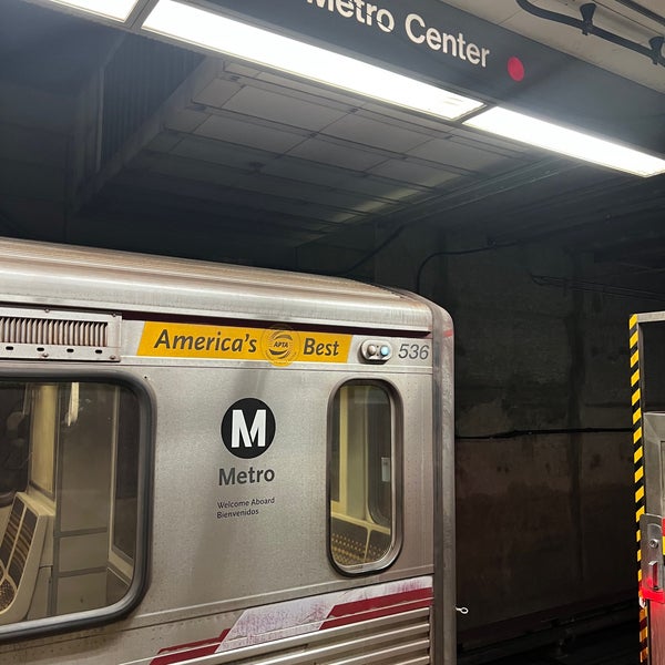 Photos at Metro Rail - 7th St/Metro Center Station (A/B/D/E) - 34 tips ...