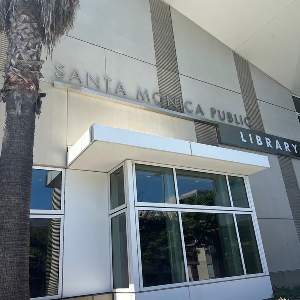 Santa Monica Public Library - Main - 34 tips