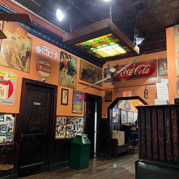 Yesterdog - Hot Dog Joint in Eastown