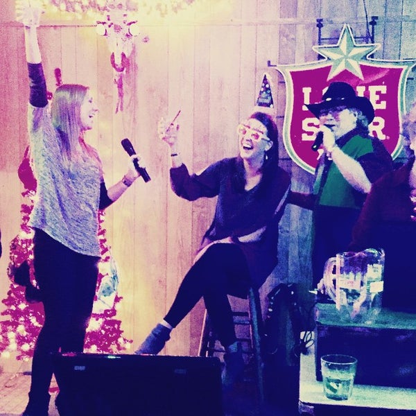 One Nostalgia Place - Bar in Dallas