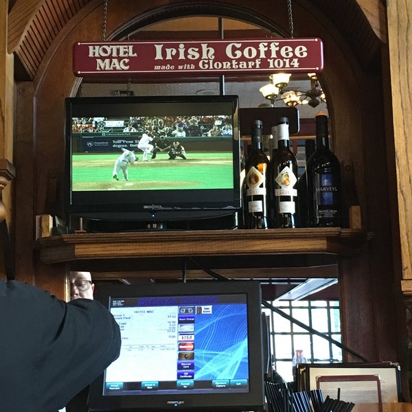 Hotel Mac Restaurant - Point Richmond - 11 tips from 437 visitors