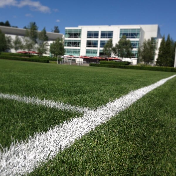 Tiger Woods Building Nike Campus